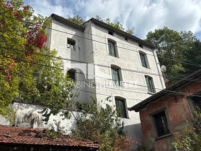 Maison 4 pièces à vendre à Saint-Étienne, Rochetaillée