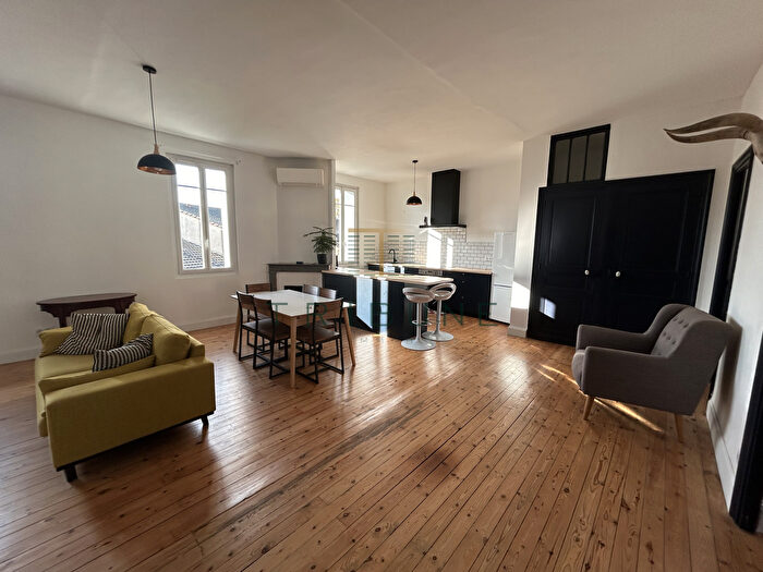 Appartement à louer - Agen, Scaliger - 3 pièces - 2 chambres