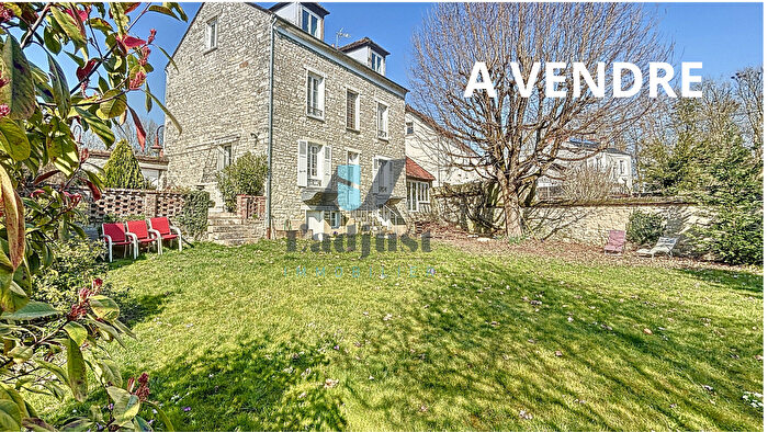 Maison à vendre - Saint-Pierre-lès-Nemours - 8 pièces - 4 chambres