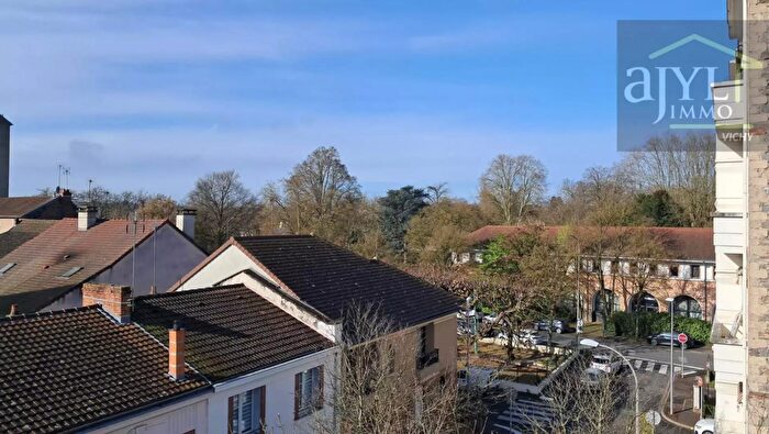 Appartement 3 pièces à Vichy, Quartier de France, à vendre