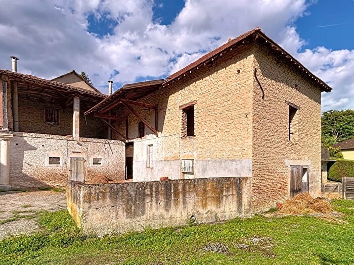 Maison à vendre - Saint-Marcel-Bel-Accueil - 1 pièce