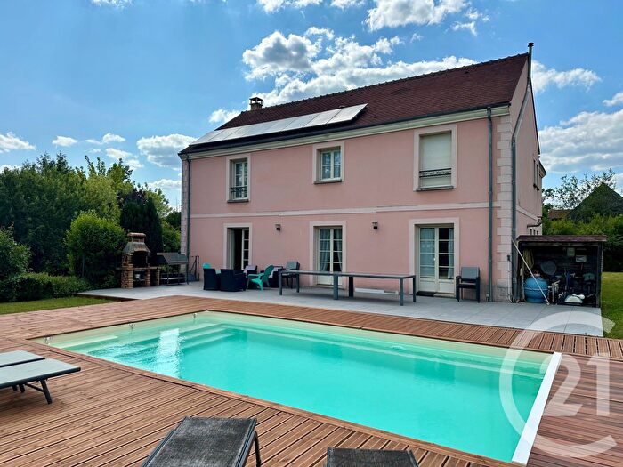 Maison à vendre - Coulommiers, Ville haute - 8 pièces - 5 chambres