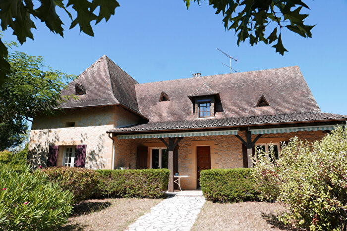 Maison à vendre - Mussidan - 6 pièces - 5 chambres