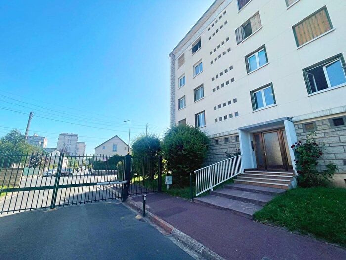 Appartement 3 pièces à Deuil-la-Barre, à louer