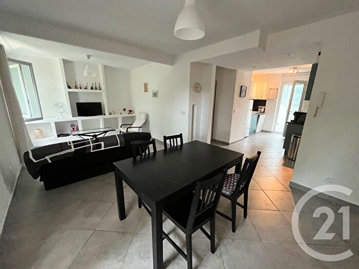 Appartement à louer - Sète, Les Métairies - 3 pièces - 2 chambres