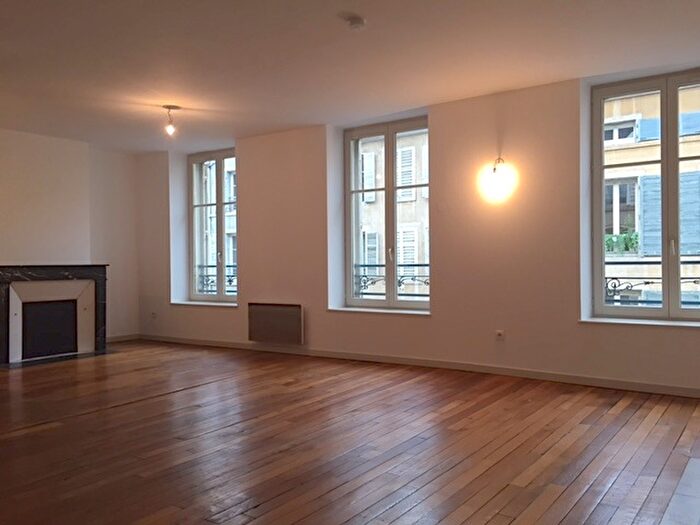 Appartement à louer - Nancy, Centre-ville, Charles III - 3 pièces - 2 chambres