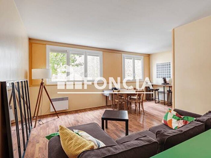 Appartement à louer - Wazemmes, Lille - 3 pièces - 2 chambres