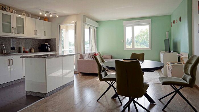Appartement à louer - Picardière-Bionne-Roche, Saint-Jean-de-Braye - 4 pièces - 3 chambres