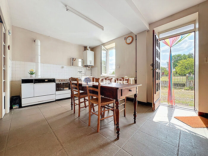 Maison à vendre - Clessé - 5 pièces - 3 chambres