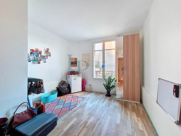 Appartement à vendre - Paris e , Flandre, Aubervilliers - 2 pièces - 2 chambres