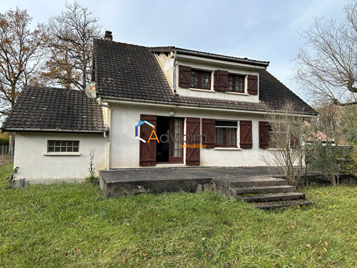 Maison à vendre - Courtenay - 6 pièces - 5 chambres