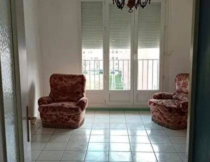 Appartement à louer - Dreux - 4 pièces - 3 chambres