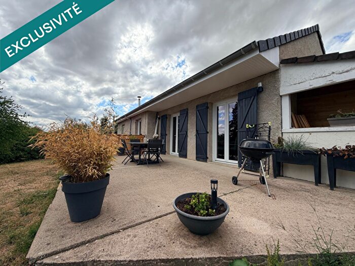 Maison 5 pièces à vendre à Espinasse-Vozelle