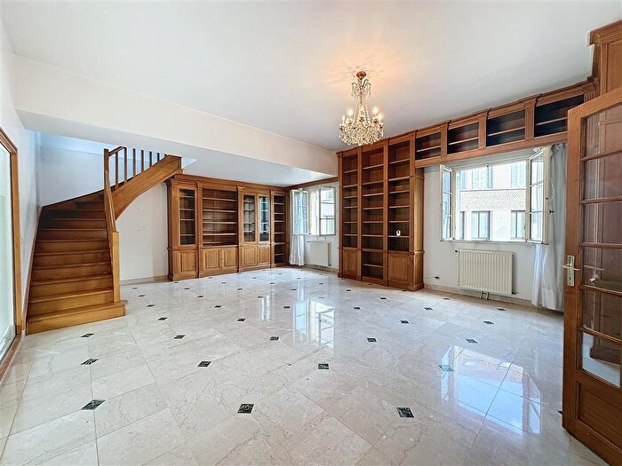 Maison 9 pièces à vendre - Épernon