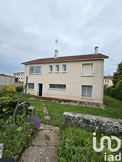 Maison à vendre - Montmirail - 4 pièces - 2 chambres