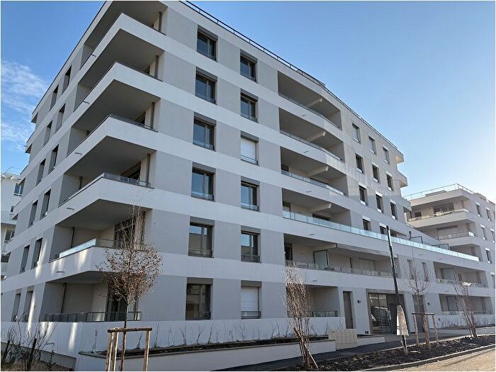 Appartement à louer - Annecy, Romains - 3 pièces - 2 chambres