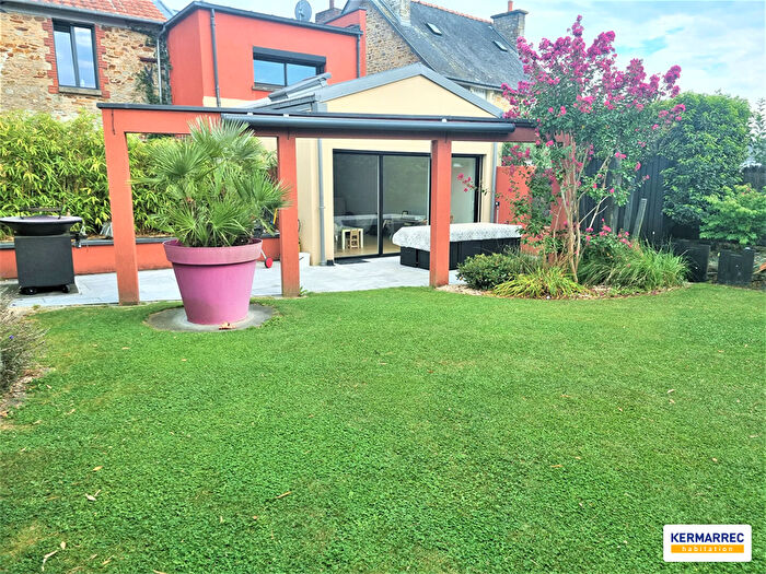 Maison à vendre - Vitré, Maison Rouge - 5 pièces - 3 chambres