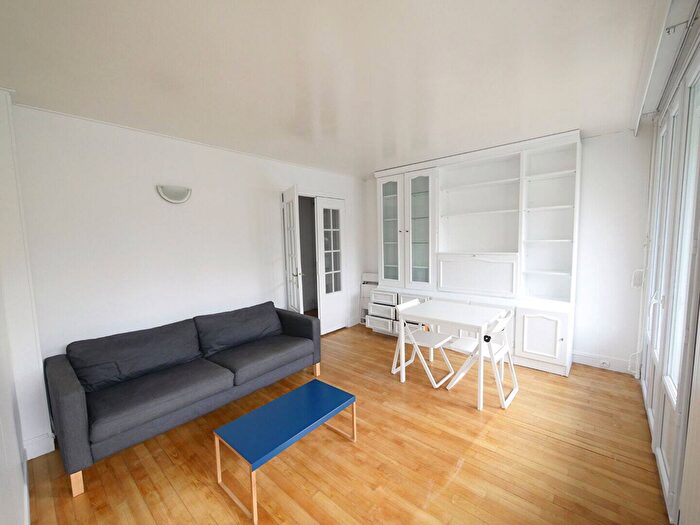 Appartement à louer - Forêt Domaniale, Meudon - 3 pièces - 2 chambres