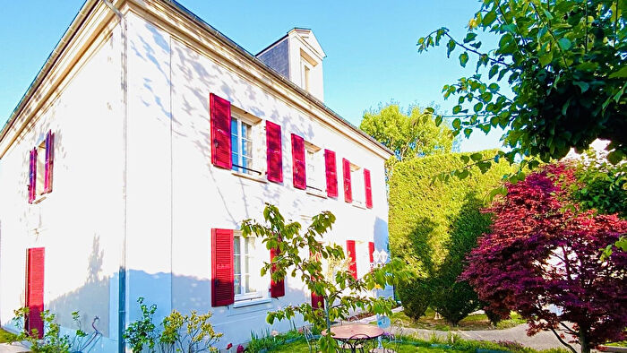 Bailly-Romainvilliers - Maison 8 pièces à vendre