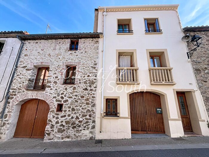 Maison 4 pièces à vendre à Montalba-le-Château