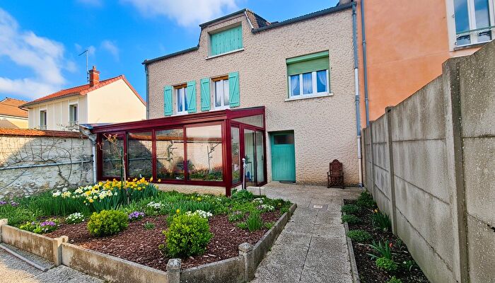 Maison à vendre - Nézel - 11 pièces - 6 chambres