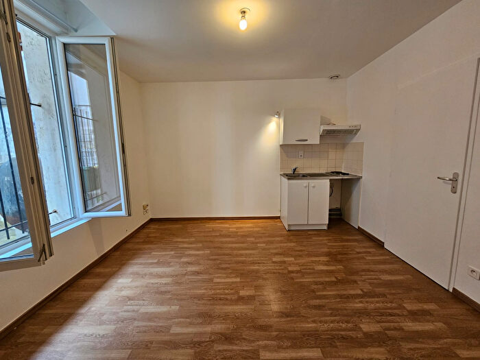 Appartement 1 pièce à Bordeaux, Saint-Genès, à louer