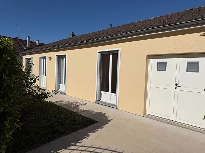 Maison 4 pièces à Saint-Georges-sur-Baulche, à vendre