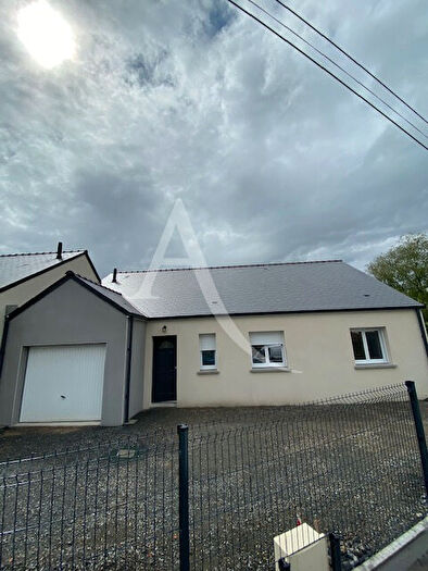 Maison 4 pièces à Issé, à louer