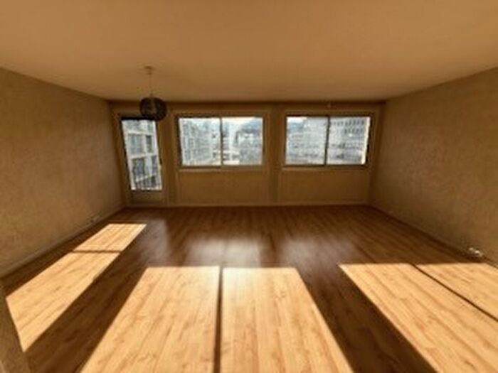 Appartement à louer - Clermont-Ferrand, Oradou - 5 pièces - 3 chambres