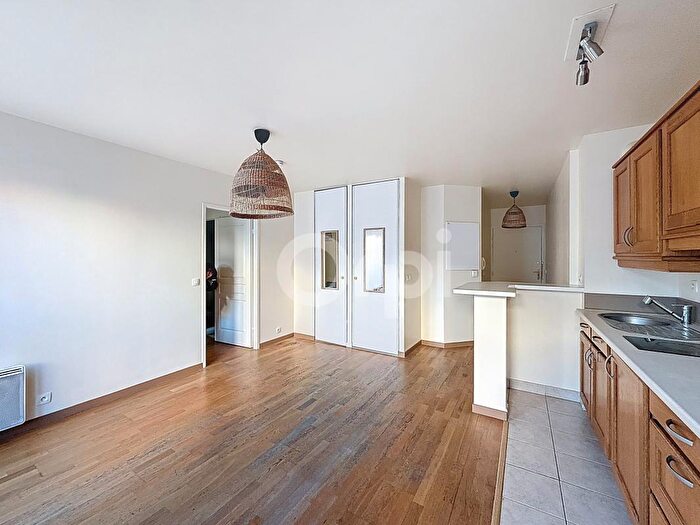 Appartement à vendre - Nogent-sur-Marne, Les Viselets - 2 pièces - 1 chambre