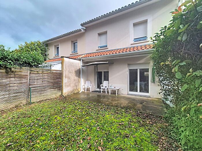 Appartement à vendre - Saint-Seurin-sur-lIsle - 3 pièces - 2 chambres