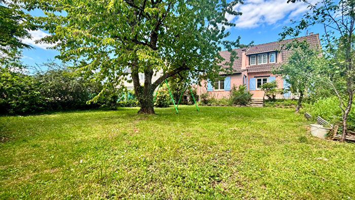 Corbeil-Essonnes, Hermitage : Maison 6 pièces à vendre