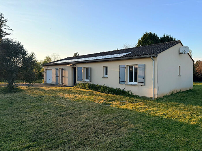 Maison à vendre - Prignac-et-Marcamps - 5 pièces - 4 chambres