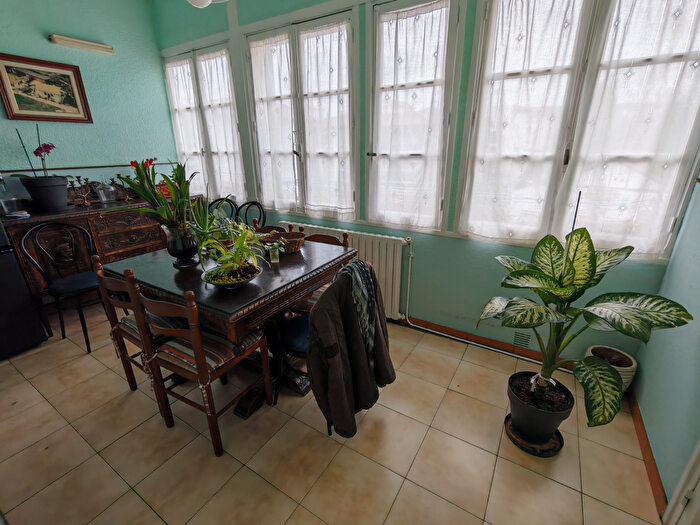 Appartement à vendre - Hendaye, Gare, Joncaux - 4 pièces - 2 chambres