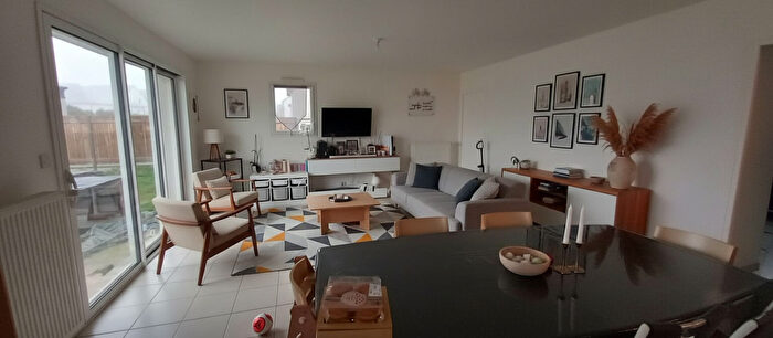 Maison à vendre - Léhon - 5 pièces - 3 chambres