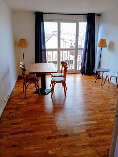 Appartement à louer - Coteau-Malassis, Vitry-sur-Seine - 3 pièces - 2 chambres