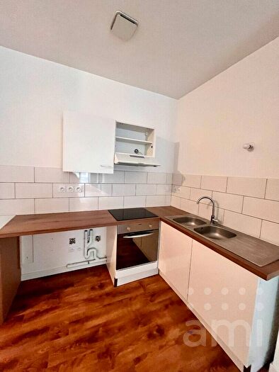 Appartement à louer - Trois Quartiers-Centre Ville, Poitiers - 2 pièces - 1 chambre