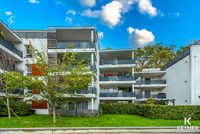 Appartement 4 pièces à Louvres, à vendre