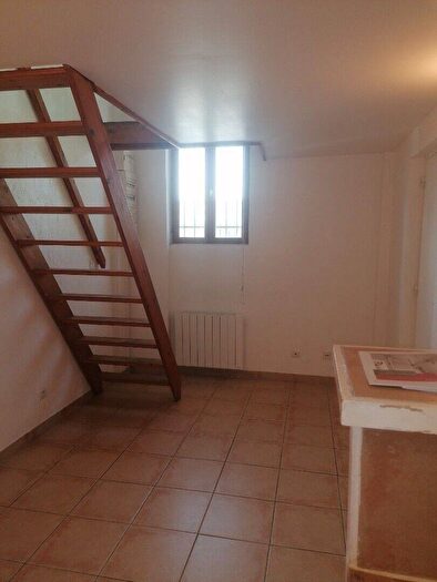 Saint-Maurice-de-Beynost - Appartement 2 pièces à louer