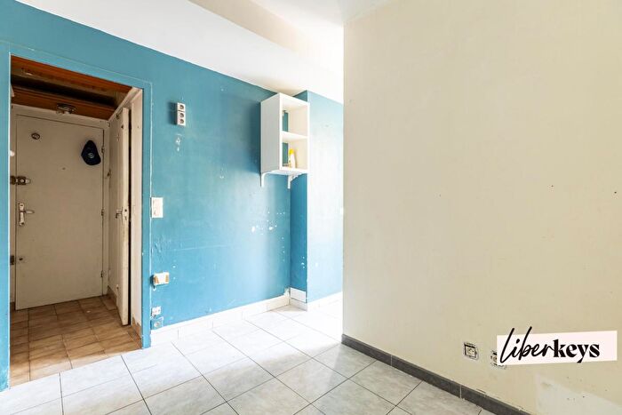 Appartement 1 pièce à vendre à Paris 20ème, Père Lachaise, Réunion