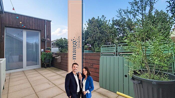 Appartement à vendre - Corbas - 3 pièces - 2 chambres