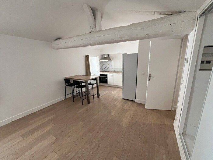 Appartement à louer - La Réole - 2 pièces - 1 chambre