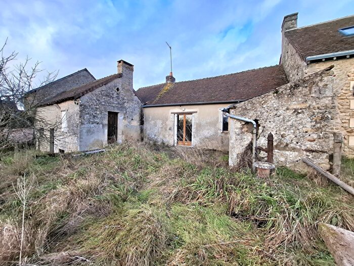 Maison 5 pièces à vendre à Saint-Rémy-du-Val
