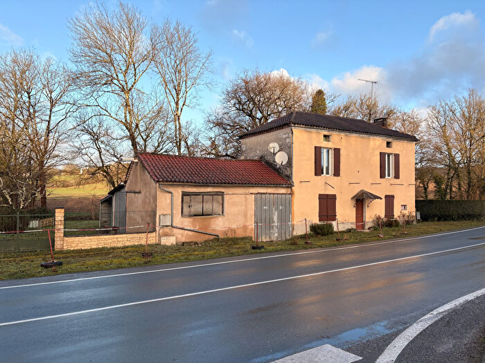 Maison à vendre - Montcuq - 5 pièces - 2 chambres
