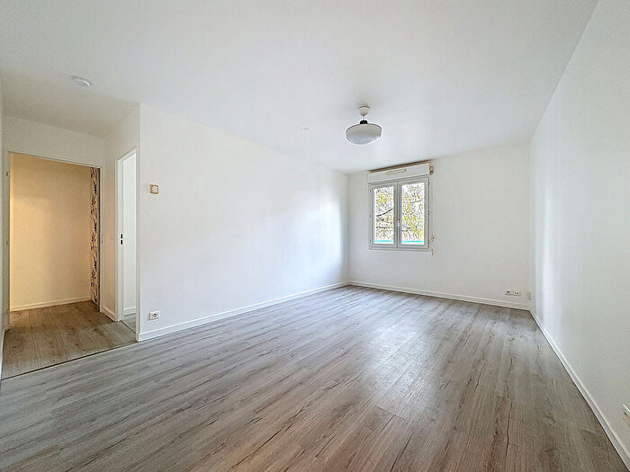 Appartement à louer - Chartres, Hôtel Dieu, Grand Faubourg - 2 pièces - 1 chambre