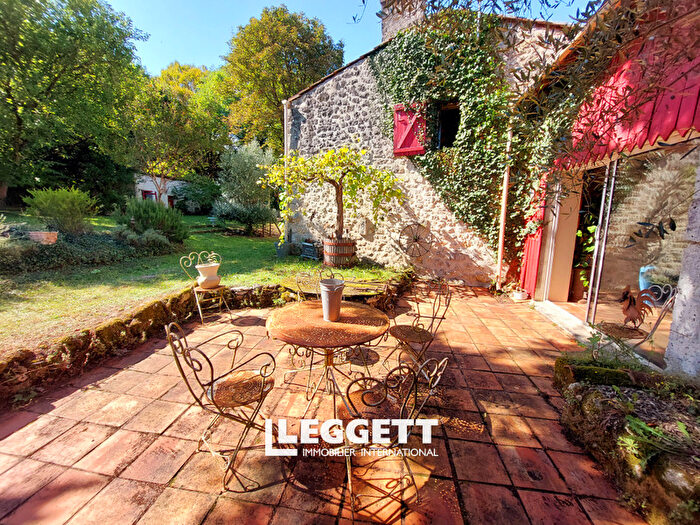 Maison à vendre - Angoulême, Saint-Ausone, Saint-Martin - 12 pièces - 4 chambres