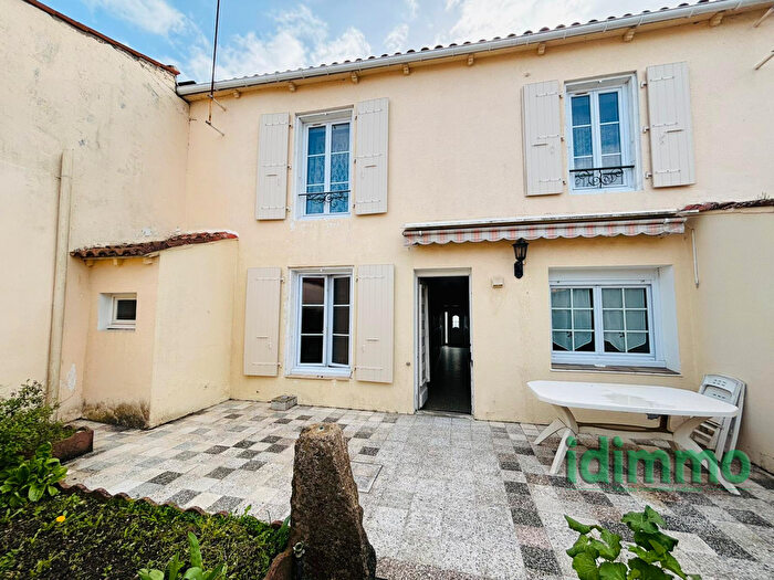 Maison à vendre - La Rochelle, Tasdon, Bongraine - 9 pièces - 5 chambres