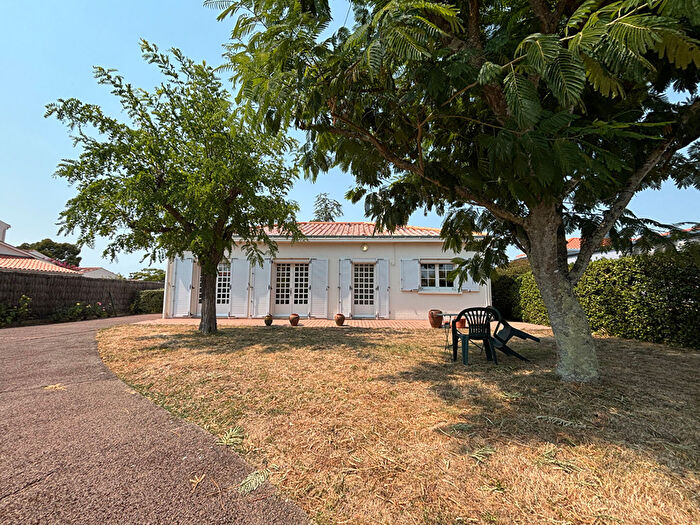Saint-Michel-en-l'Herm - Maison 5 pièces à vendre