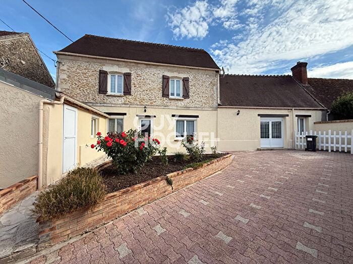 Maison 6 pièces à vendre à Breuil-le-Sec