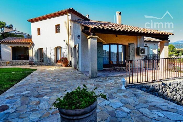 Maison à vendre - Peymeinade - 5 pièces - 2 chambres